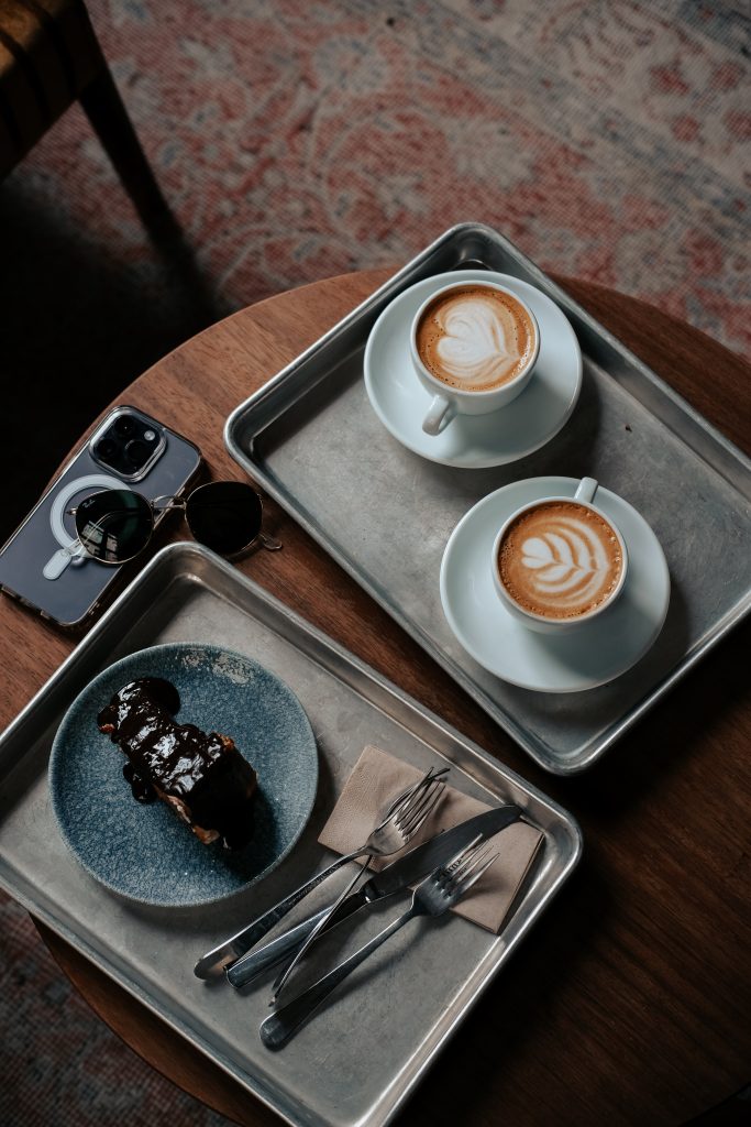 restaurant's POS system for breakfast service - Mini Account App